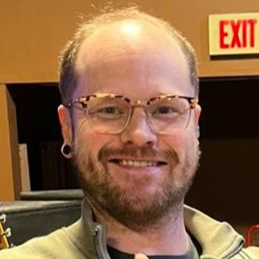 Professional Game Master - Clay | StartPlaying