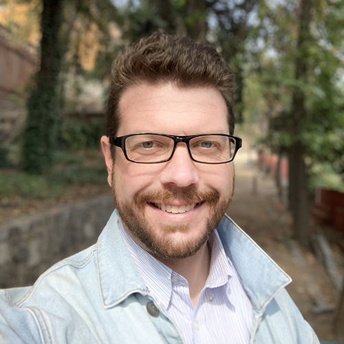 Professional Game Master - Epic Mike | StartPlaying