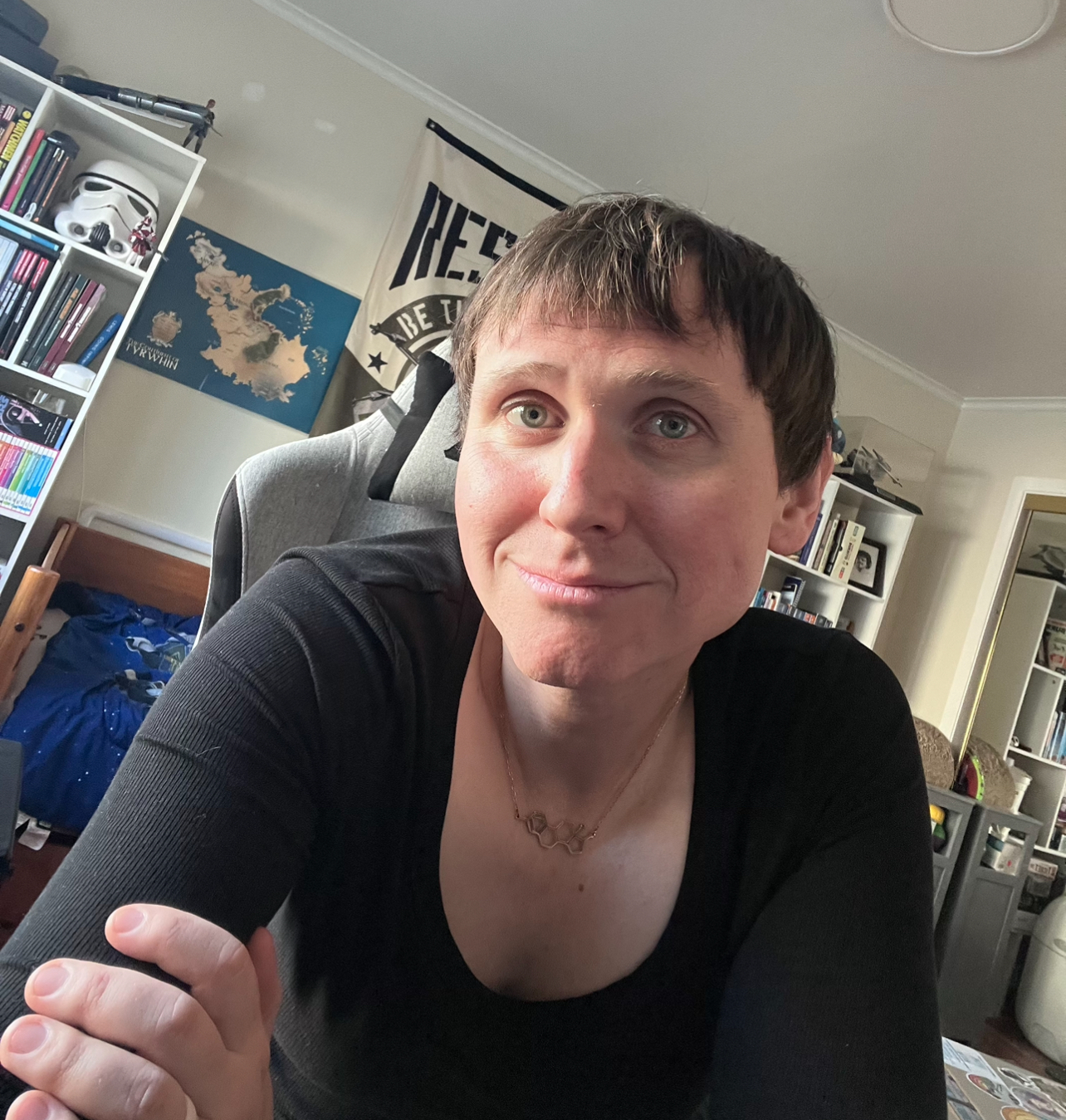 Professional Game Master - Elle | StartPlaying