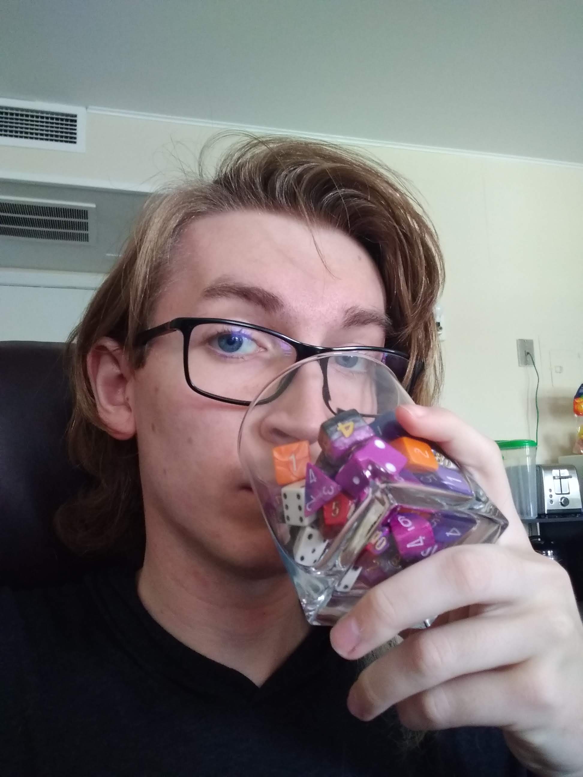 Professional Game Master - Rowan | StartPlaying